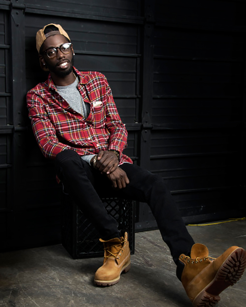 Rapper Travis Porter Strap