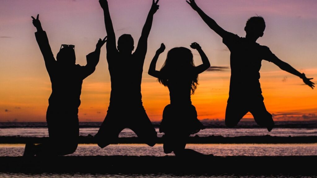 How to Approach Changing Friendships - TUC