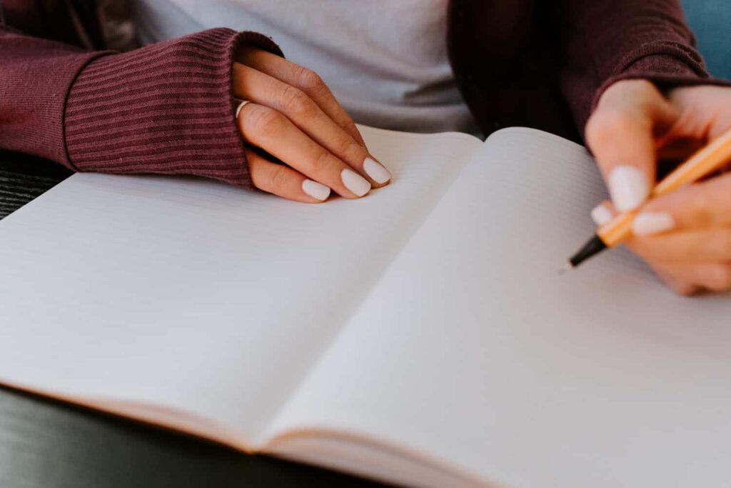 The Importance of Journaling & the Benefits of Self-Reflection - TUC